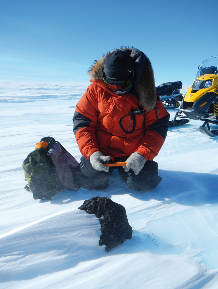 Antarctic Meteorite | Institute of Natural Sciences